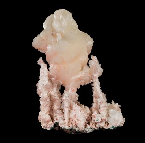 Amazing Stilbite And Chalcedony Stalactites Jalgaon Maharashtra India