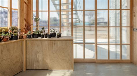 Snark S House In Nakauchi Is Half Opaque Home And Half Transparent Sunroom