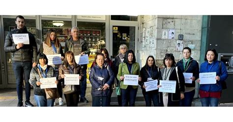 Служители на НСИ в Добрич протестираха за по високи заплати