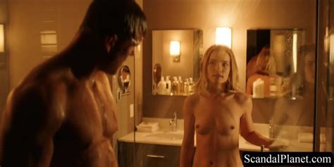 Willa Fitzgerald Nude Photos Scenes And Porn Scandal Planet