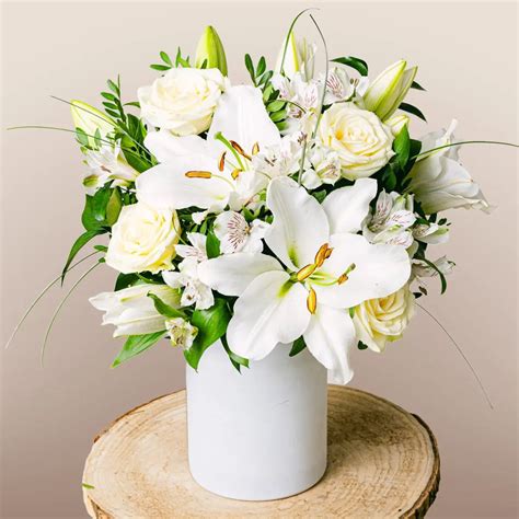 Send Flowers To Glen Ellyn Flower Delivery With Floraqueen Flora Queen