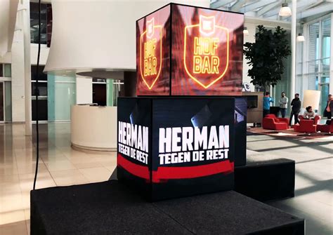 LED Cube Displays Stepwell Smart Solutions