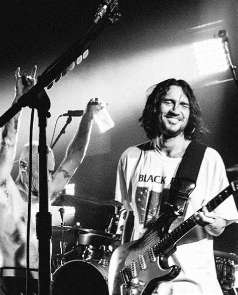 Pin By しや On Mens Fashion John Frusciante Rhcp Music Photo