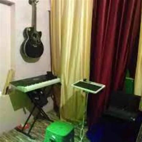 Singing Classes Services At ₹ 500day In Ahmedabad Id 2853384997548