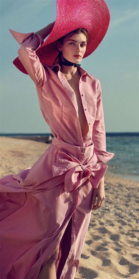 Pin By Peggy Weaver On Summer Resort Style Beach Fashion Editorial