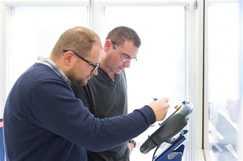 Discover The Leader In Robots Dedicated To Plastic Injection Sepro Group Sepro Group