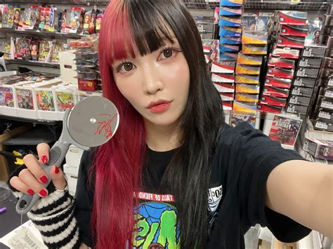 伊藤麻希 maki itoh on twitter coming to these stores makes me wish i