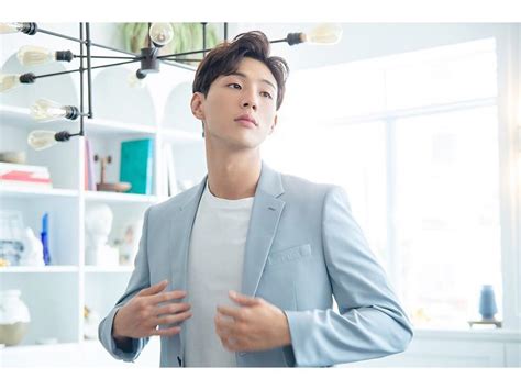 Get To Know Black Rider Star Korean Actor Kim Ji Soo Gma Entertainment