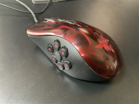 Razer Naga Hex Mouse 2012