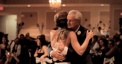 Her Dad Died Months Before Her Wedding She Cries When Her Brother