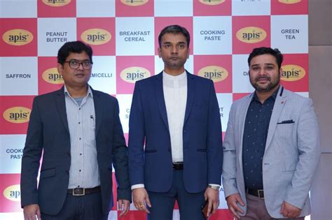 Tarun Verma On Linkedin With Approximately 50 Media Teams Gathered