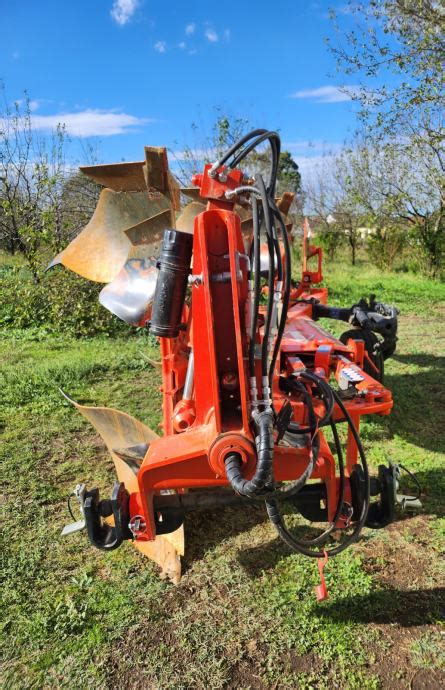 Plug Kuhn Vari Master 123