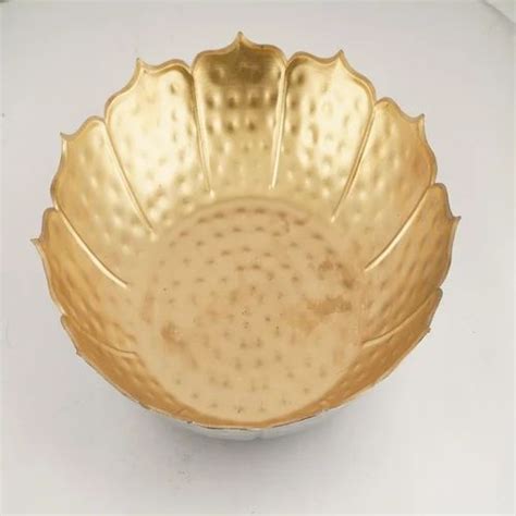 Golden Brass Lotus Design Urli Bowl For Decoration At ₹ 300 Piece In Greater Noida