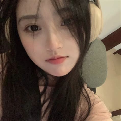 在女孩子眼中哪张好看啊