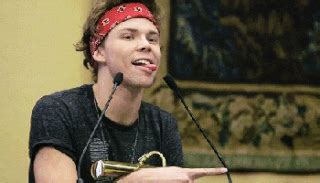 Daddy Ash Wiki 5SOSFAM Amino