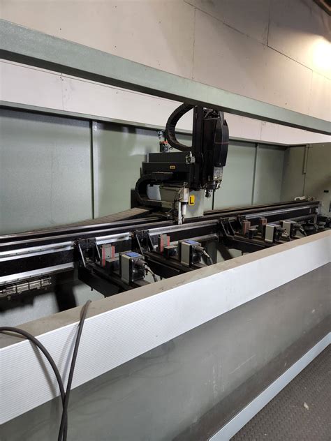 Emmegi Phantomatic T A VMC HSK Chip Conveyor Camplus Low Hours Available