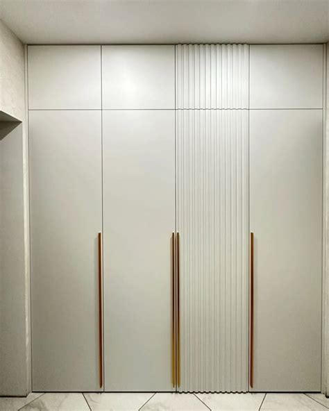 Пин на доске Interiors в 2024 г Дизайн шкафа Белый декор комнаты Дизайн