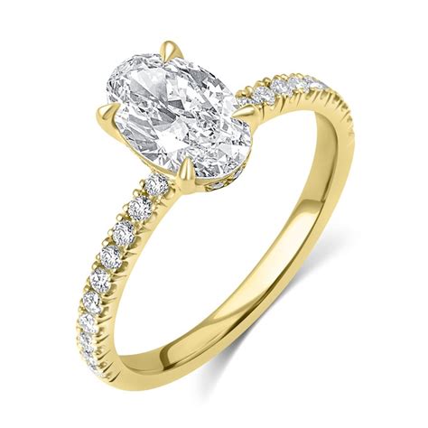 18ct Yellow Gold Oval Diamond Engagement Ring Pravins