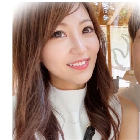 Yui ⋆ ⋆ฺ｡ Yui119xix • Threads Say More