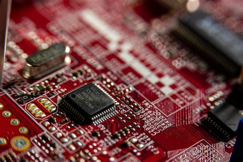 Circuit Board Vs Semiconductors
