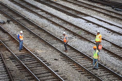 Railroad Workers United Calls For Solidarity In Last Stand Against