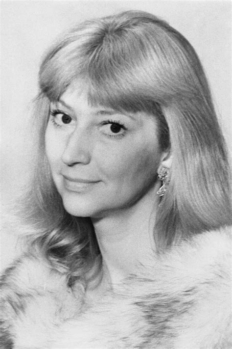 Валентина Кособуцкая — биография фильмография фотографии актрисы