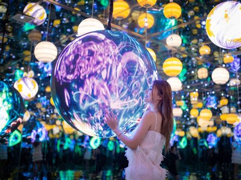 Space And Time Cube In Pasay Phs First Immersive Digital Art Museum