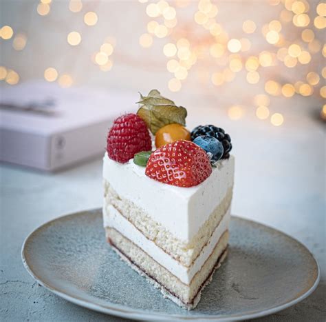 Why Chasing Shiny Objects Isnt A Great Approach To Sales Rob Malec Consultant