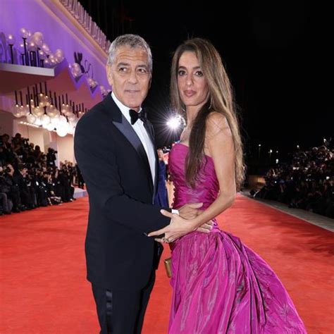 Filmfestspiele Von Venedig George Und Amal Clooney Begrüßen Die Fans