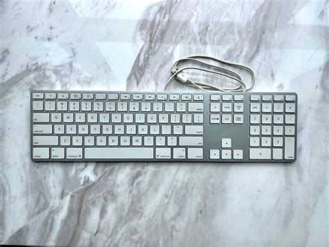 Apple Wired Keyboard With Numeric Keypad Computers And Tech Parts And Accessories Computer