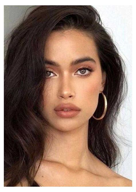 Natural Makeup For Brunettes