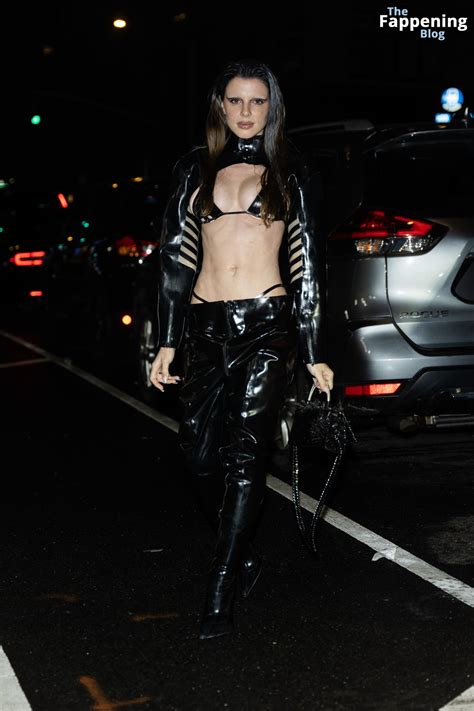 Julia Fox Leaves Babe To The Imagination As She Steps Out In NYC 23 Photos PinayFlixx Mega