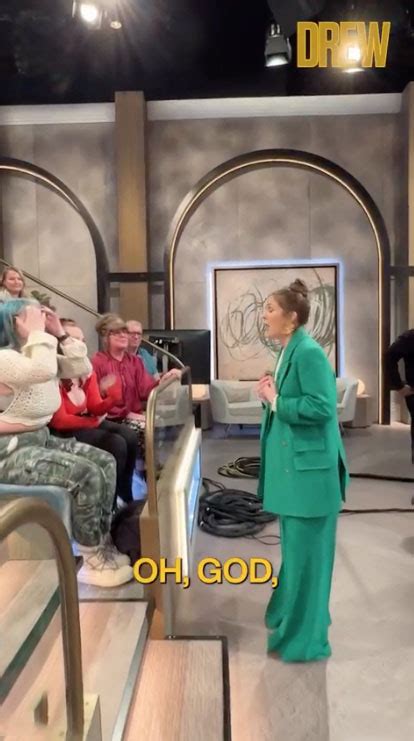 Drew Barrymore Halts Show To Comfort Crying Audience Member