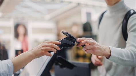 Как платить телефоном приложения и настройки Nfc оплаты как настроить Nfc оплату Официальный