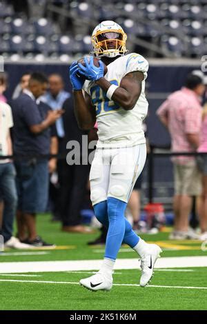 Los Angeles Chargers Tight End Oronde Gadsden Ii 86 Runs With The