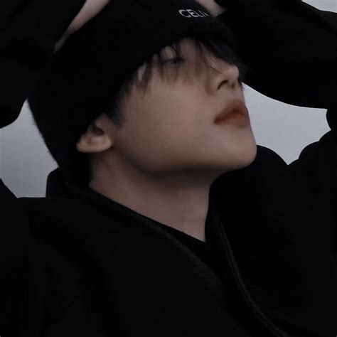 Yeonjun 𝐥𝐢𝐬𝐚𝐱𝐮𝐫𝐢𝐨𝐮𝐬 Txt Moa collection Kpop aesthetic
