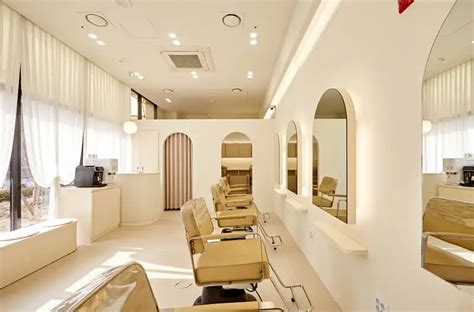 베이지톤 깔끔한 11평 미용실 인테리어 광진구 자양동