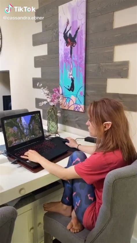 Cassandra Ebner Feet