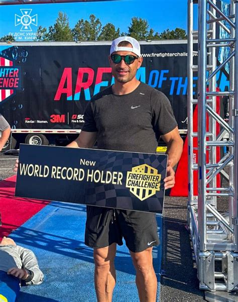 Рятувальник з Києва встановив новий світовий рекорд фото НашКиїв Ua