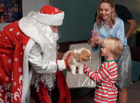 Фильм Наш папа Дед Мороз 2024 сюжет актеры и роли кадры из