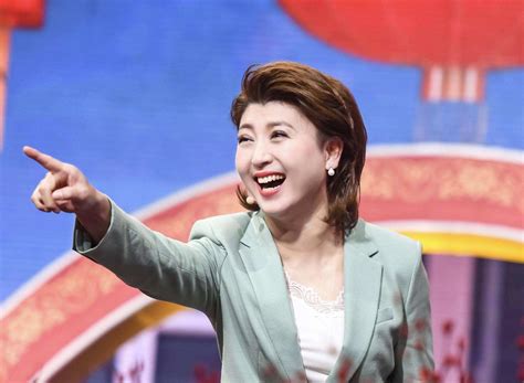 离婚后的闫学晶依旧风光无限，而林越呢？ 闫学晶 林越 女儿 新浪新闻