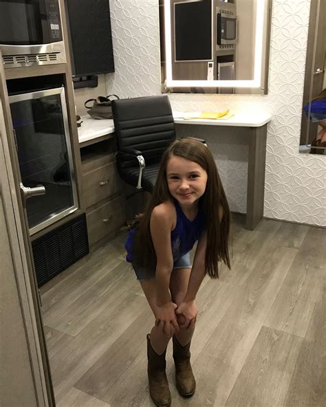 61 5 Mil Curtidas 926 Comentários Cailey Fleming Caileypresleyfleming No Instagram “twd