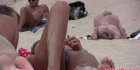 Free Beach Pussy Porn Videos Sex Movies Tnaflix Com