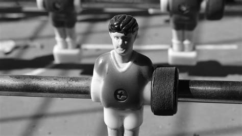 무료 이미지 미술 체력 운동 장비 검정색과 흰색 근육 구조 웨이트 트레이닝 팔 손 보디 빌딩 무게 체육관