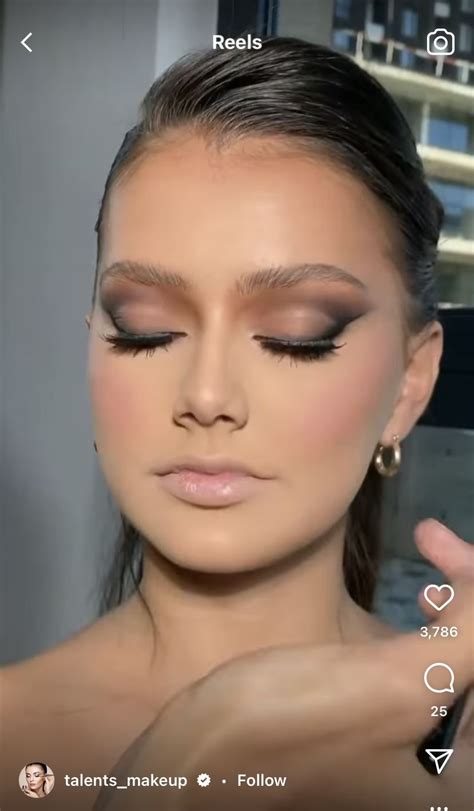 Pin By Odile Feria On Beauty And More Gorgeous Makeup Smokey Eyeshadow Looks Eye Makeup