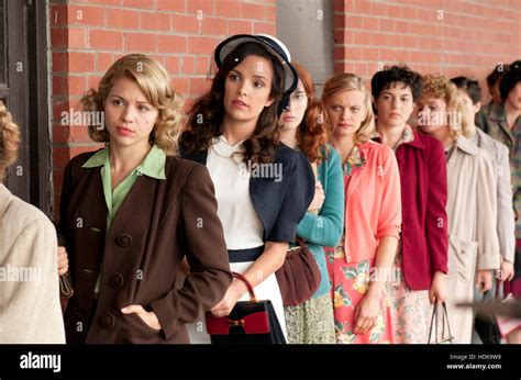Bomb Girls L R Ali Liebert Jodi Balfour Charlotte Hegele Anastasia