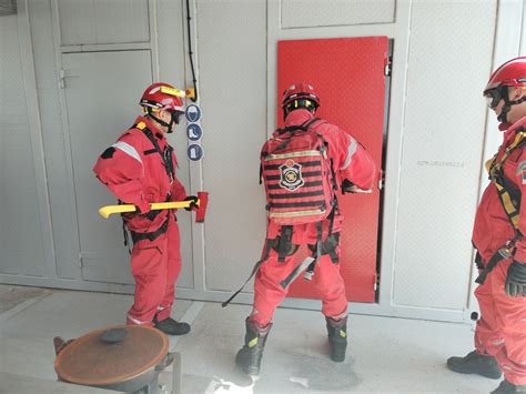 Тренинг специјалистичког тима за спасавање из рушевина Руско српски хуманитарни центар