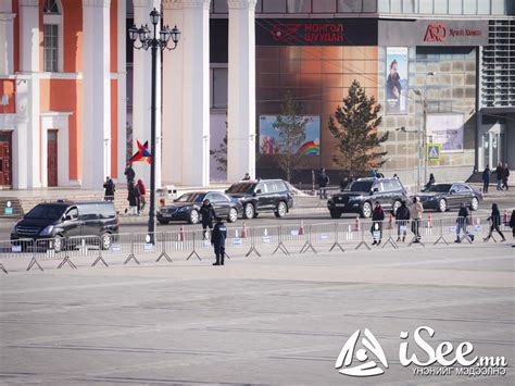 ФОТО Монгол Улсад төрийн айлчлал хийж буй ХБНГУ ын Ерөнхийлөгч Ф В Штайнмайэрыг Сүхбаатарын