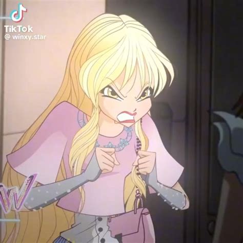 Pin Di Bel Su Pins By You Dipinti Carini Acconciature Stile Anime Immagini Disney