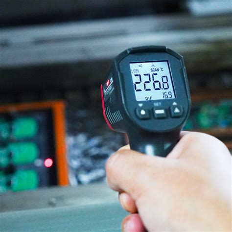 Ready StockUNI T Digital Temperature Meter UT306S Non Contact Industrial Infrared Laser Thermo